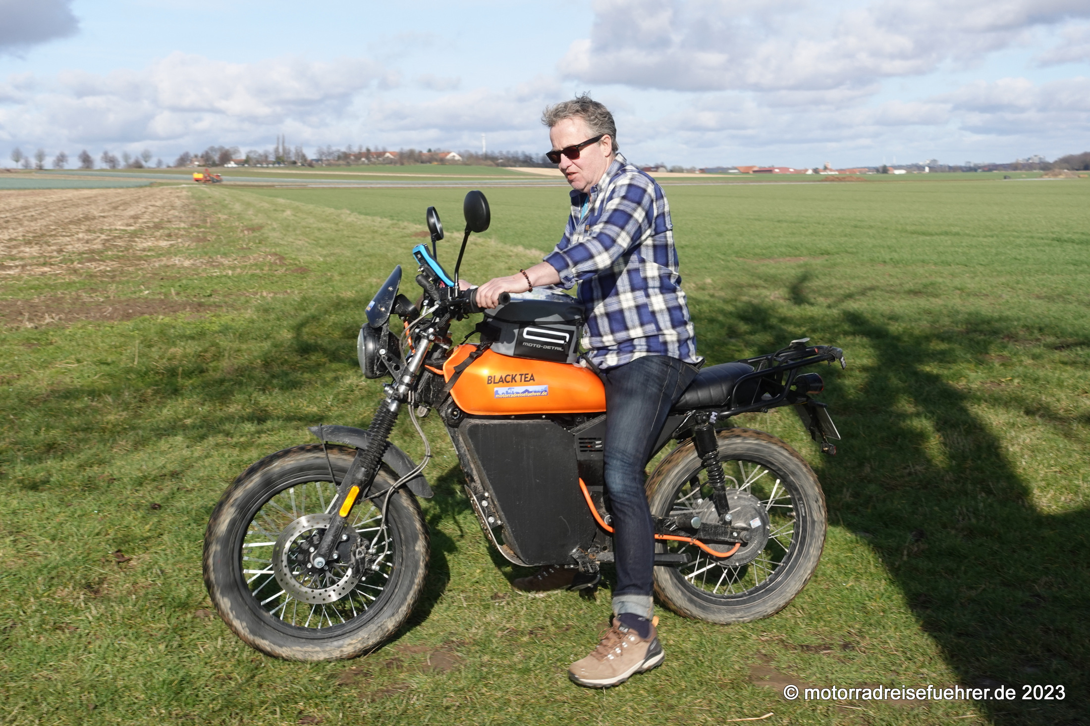 Black Tea Bonfire X Test - Motorradreisefuehrer.de | Rezensionen und ...