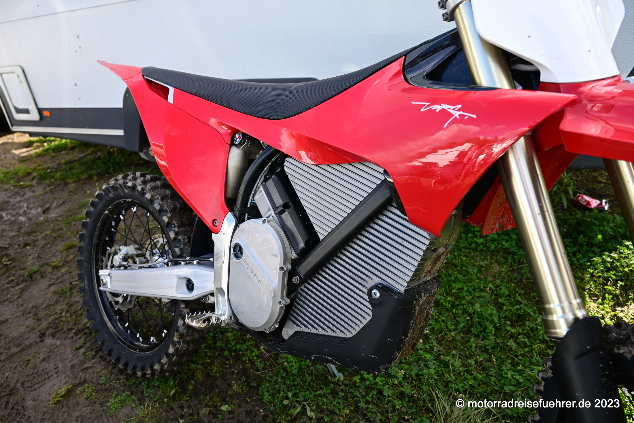 Stark Varg angekommen - Motorradreisefuehrer.de | Rezensionen und ...